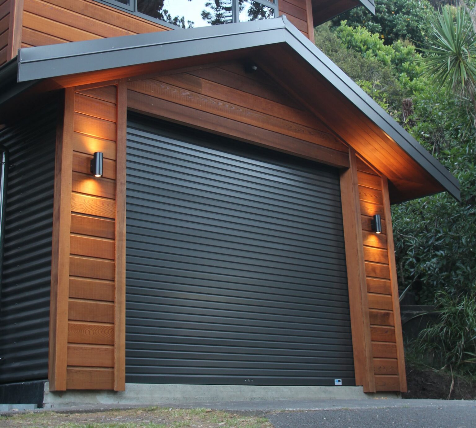 Commercial Folding Closures, Roller Shutters Grilles | Scotty Doors