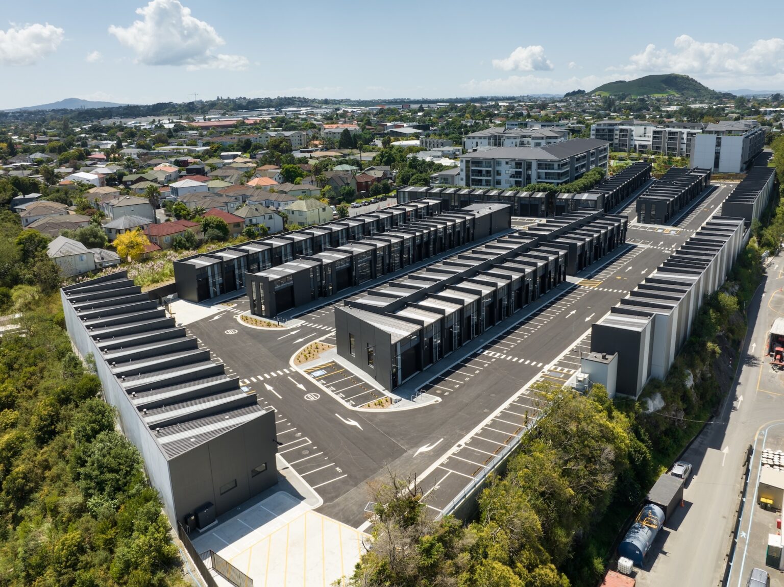 Commercial Folding Closures, Roller Shutters Grilles | Scotty Doors